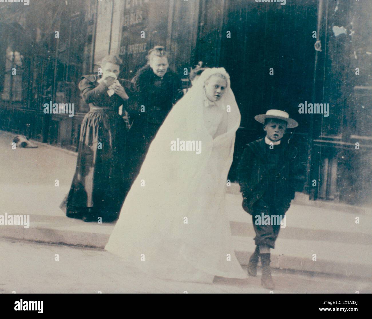 Communion paris france hi-res stock photography and images - Alamy