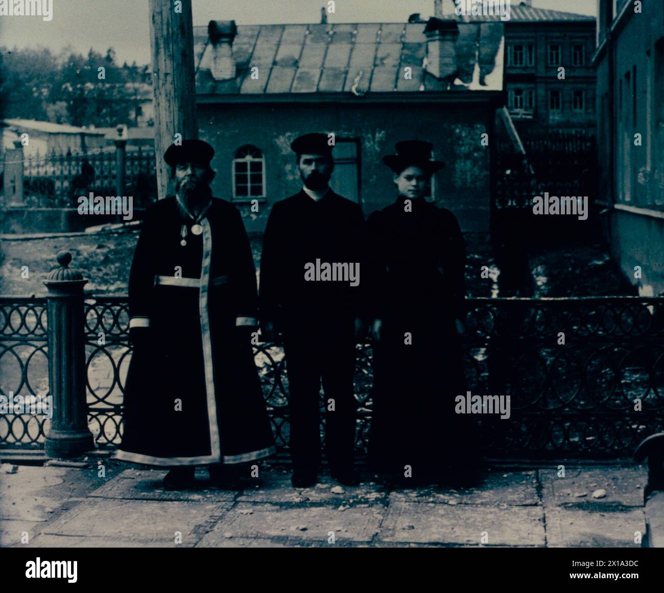 Russian metal worker Andrei Kalganov with his son and granddaughter ...