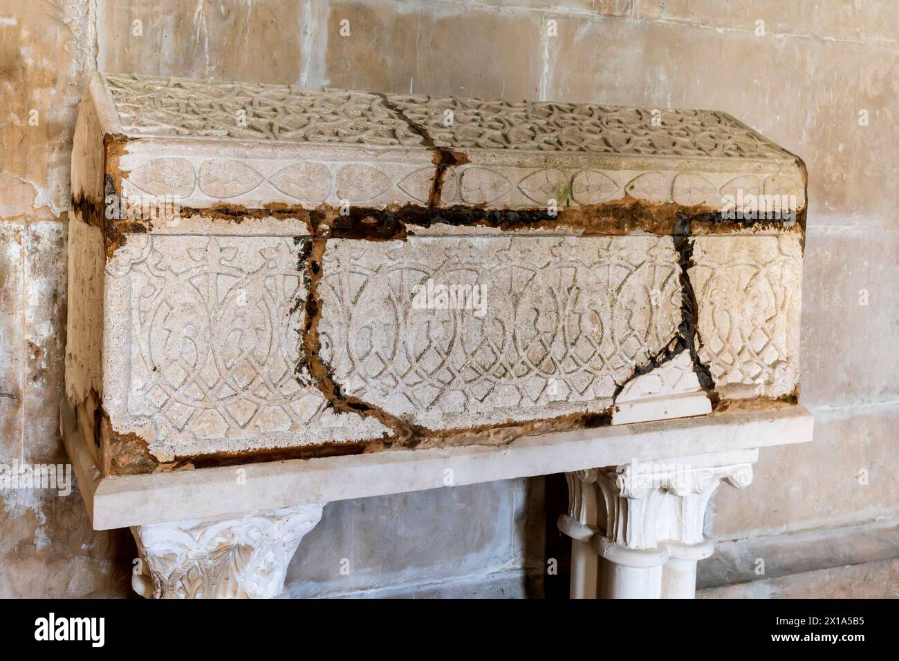 A tomb in The Royal Pantheon (Panteao Real). The Alcobaça Monastery ...