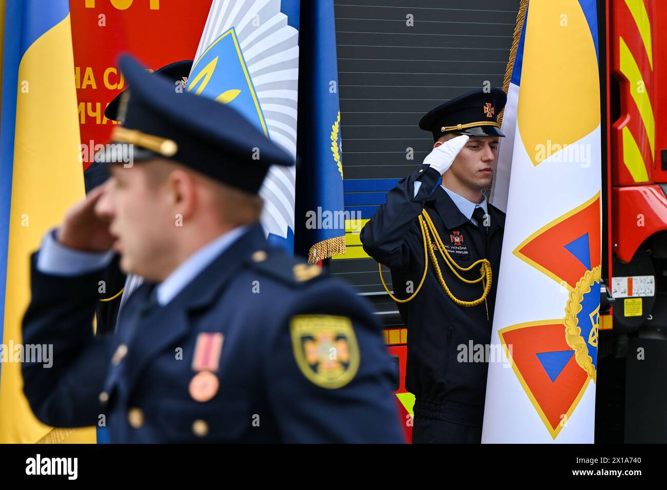 Non Exclusive: LVIV, UKRAINE - APRIL 15, 2024 - A cadet salutes during ...
