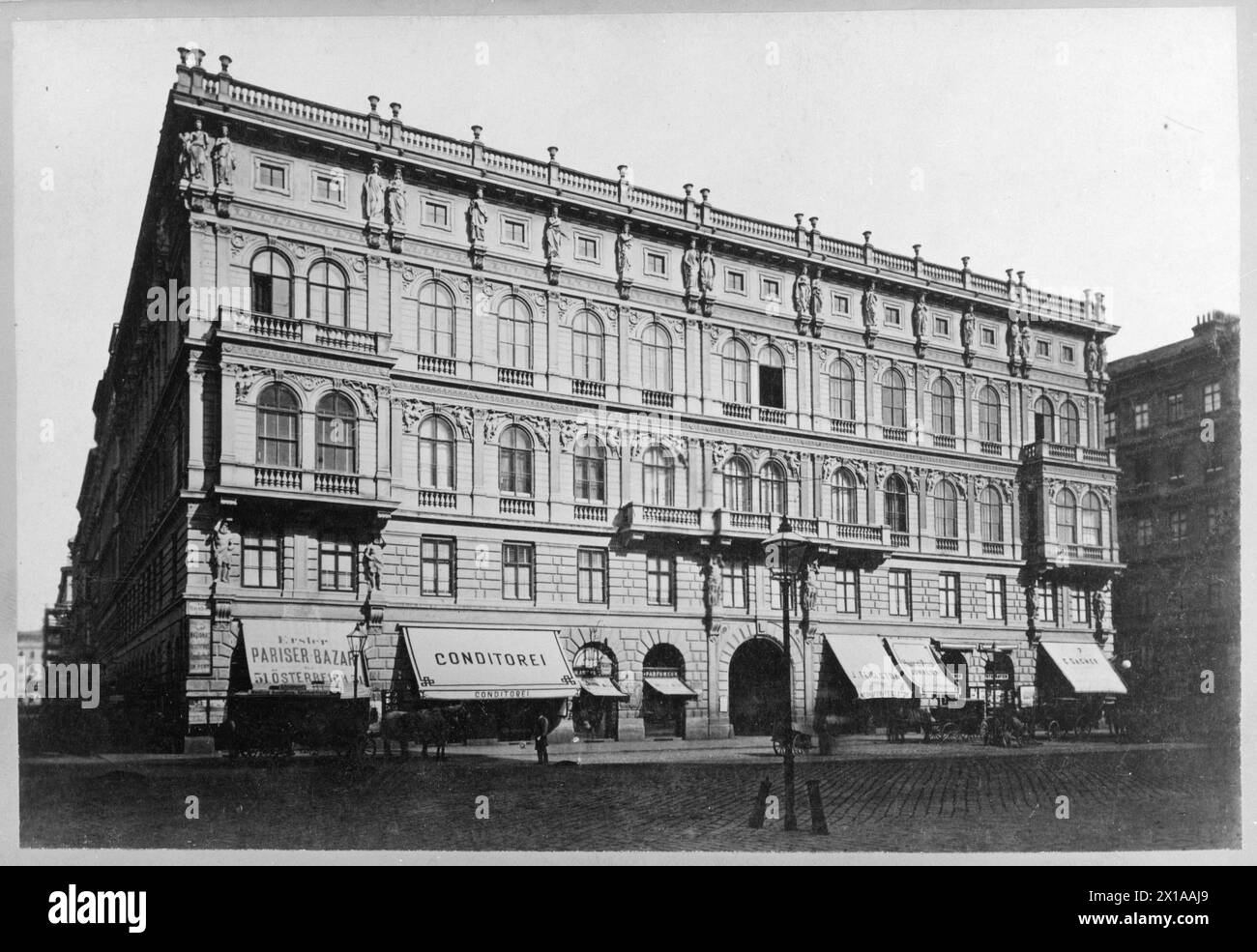 Palais todesco hi-res stock photography and images - Alamy