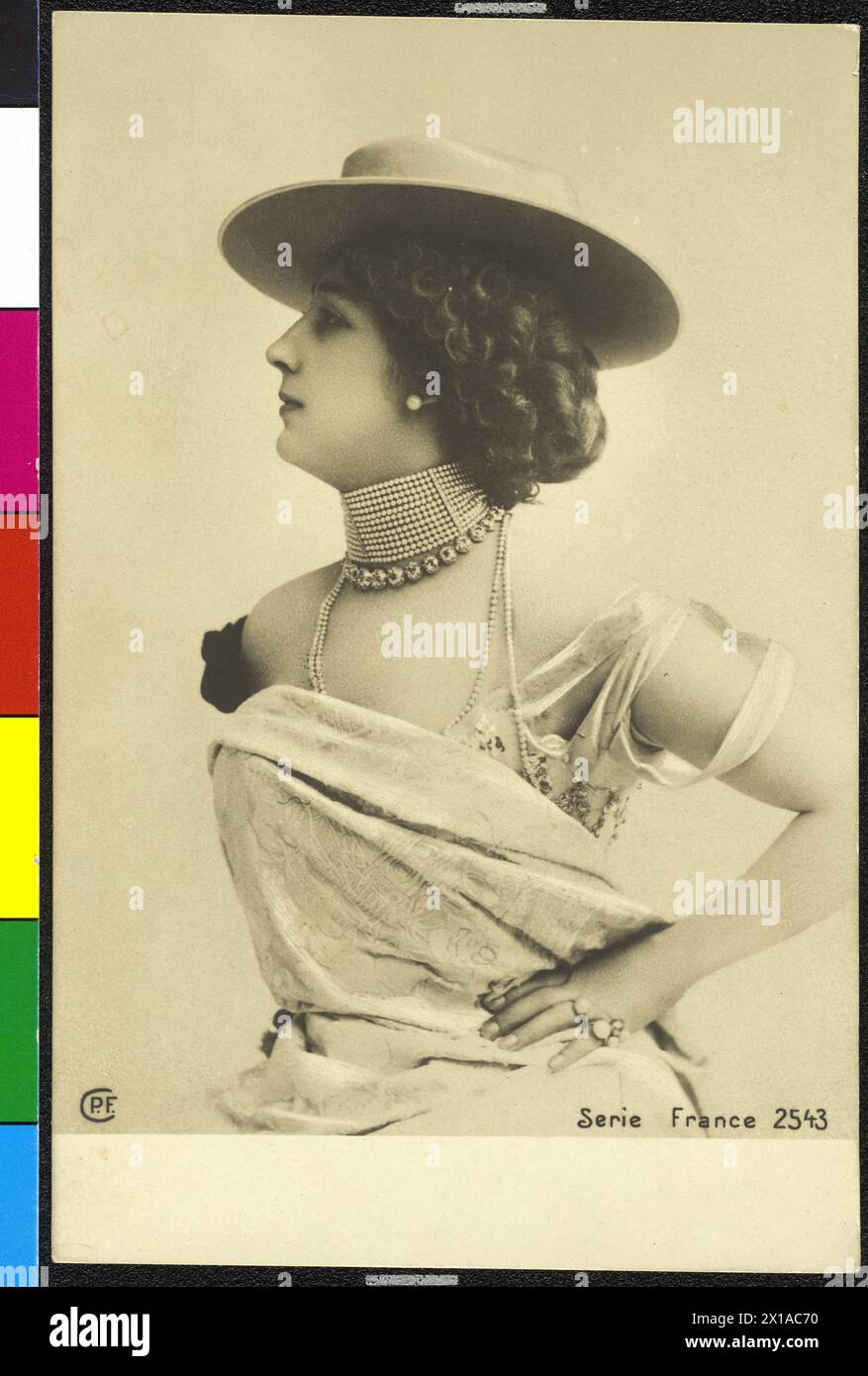La Belle Otero, Hispanic dancer and singer., 1890 - 18900101 PD1229 ...