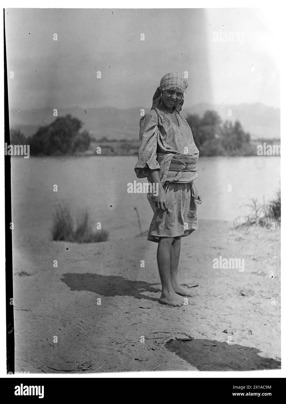 Girls in Morocco, 1890 - 18900101 PD15088 - Rechteinfo: Rights Managed ...