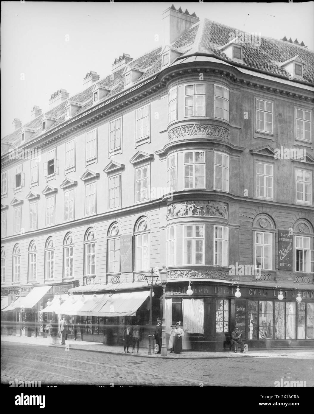 Vienna 2, Taborstrasse (Tabor Street) 17, view across corner, 1898 ...