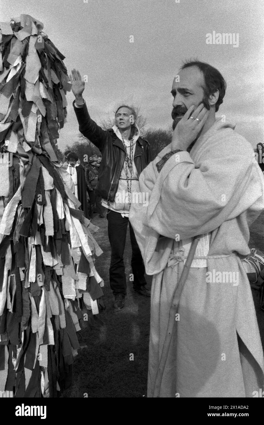 Members of the British Druid Order, chanting incantations to the North ...
