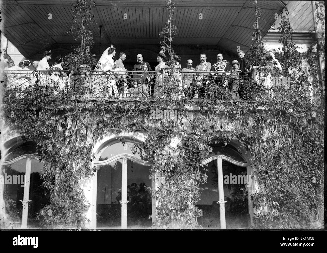 Charles zita 1911 hi-res stock photography and images - Alamy