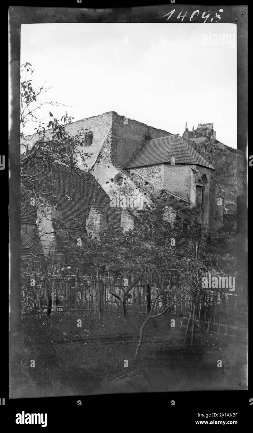 Church apse exterior in Black and White Stock Photos & Images - Alamy