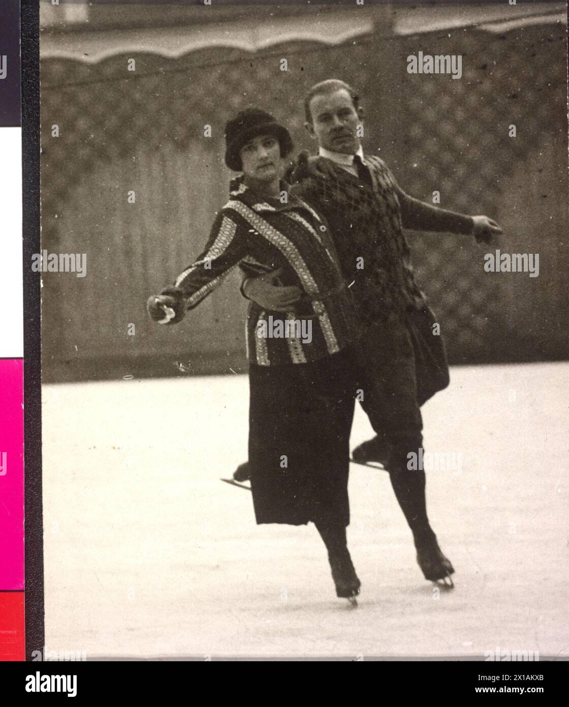Helen Engelmann and Alfred Berger during pair-skating, 1922 - 19220101 ...
