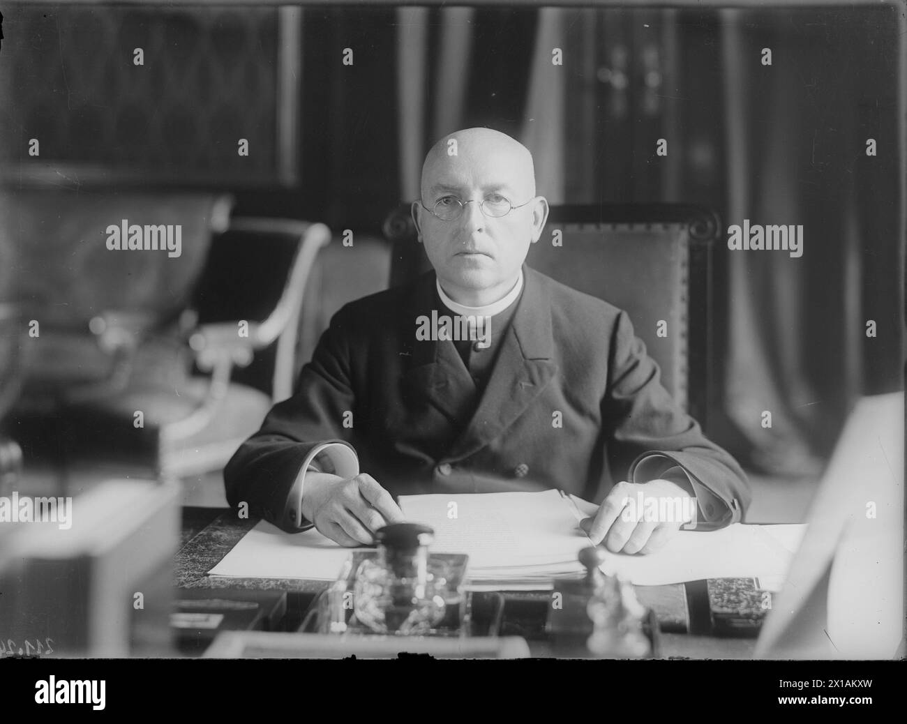 Ignatius Seipel on the writing table, 1922 - 19220101 PD2222 ...