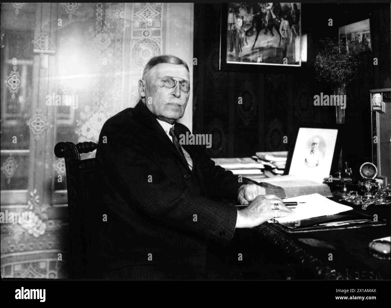 Auffenberg hi-res stock photography and images - Alamy