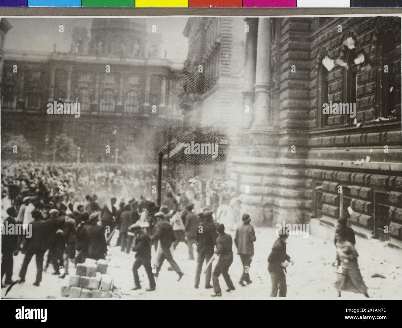 July Revolt 1927, attack on the law courts, 15.07.1927 - 19270715 ...