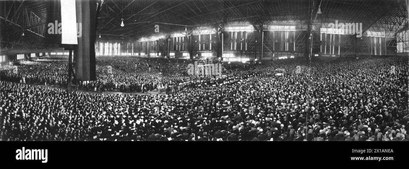 Mass concert of the participant at singer union festival, Under the ...