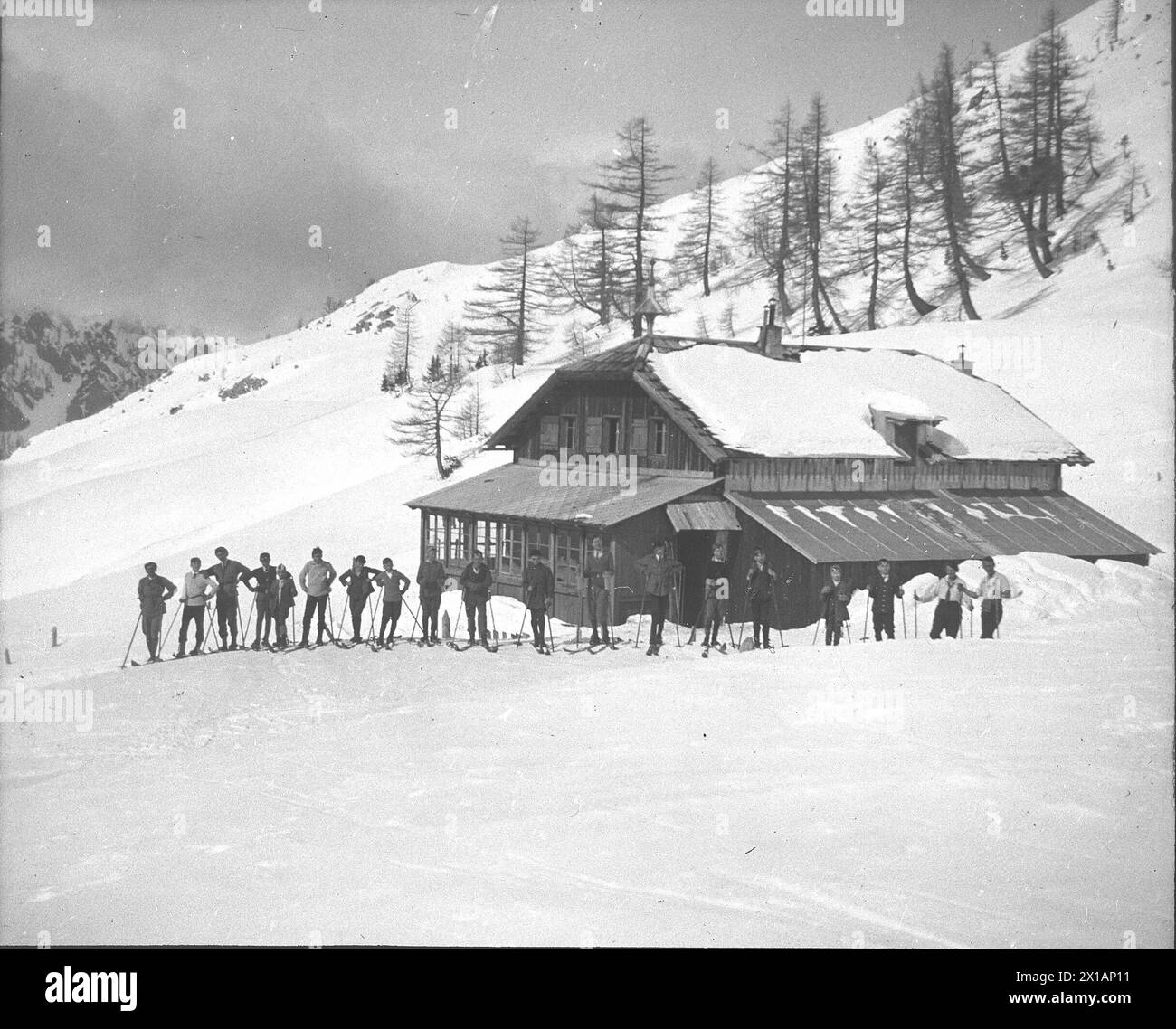 Winter ski hut skier Black and White Stock Photos & Images - Alamy