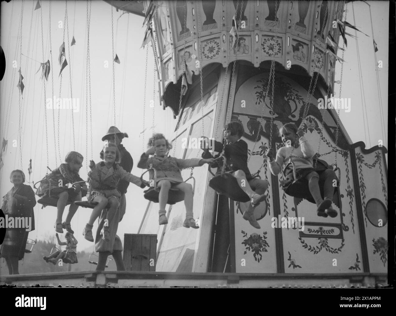 Circa 1930 fair hi-res stock photography and images - Alamy