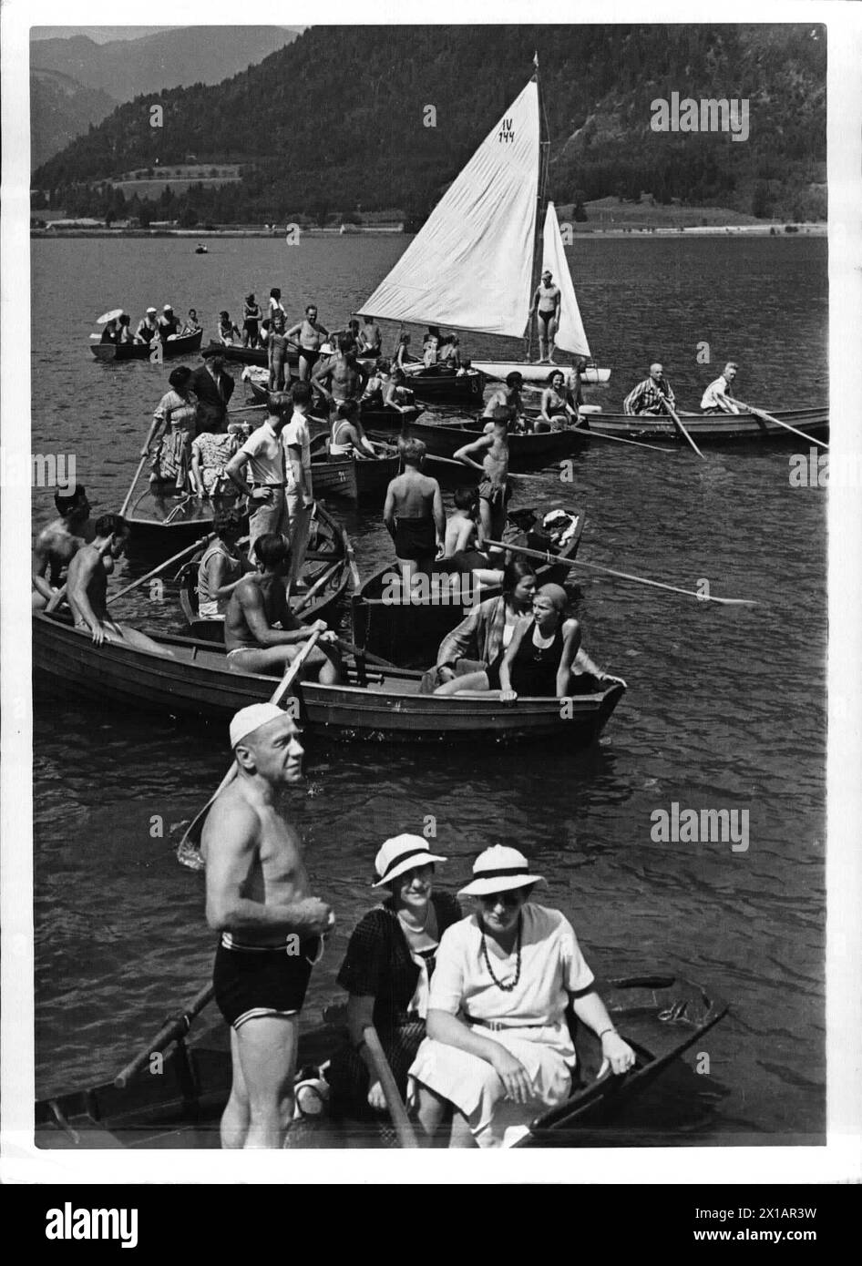 Sports meetings Black and White Stock Photos & Images - Alamy