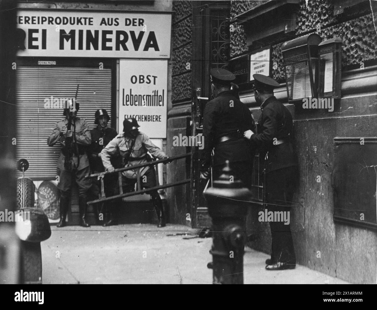 July Putsch 1934, police laying to the attack on the RAVAG Building at ...