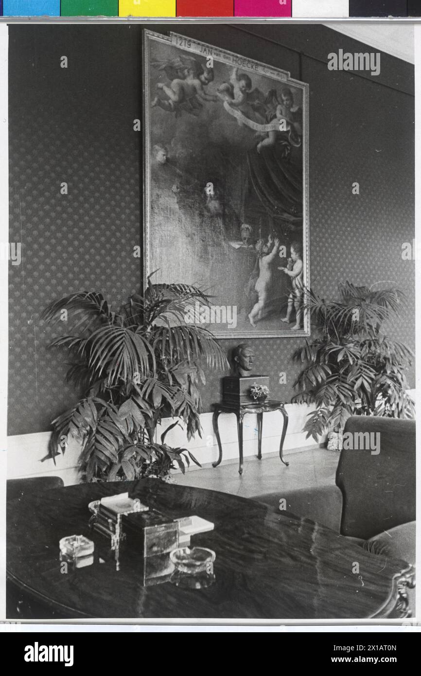 Reichsstatthalterei in Vienna, a corner in the study of the ...