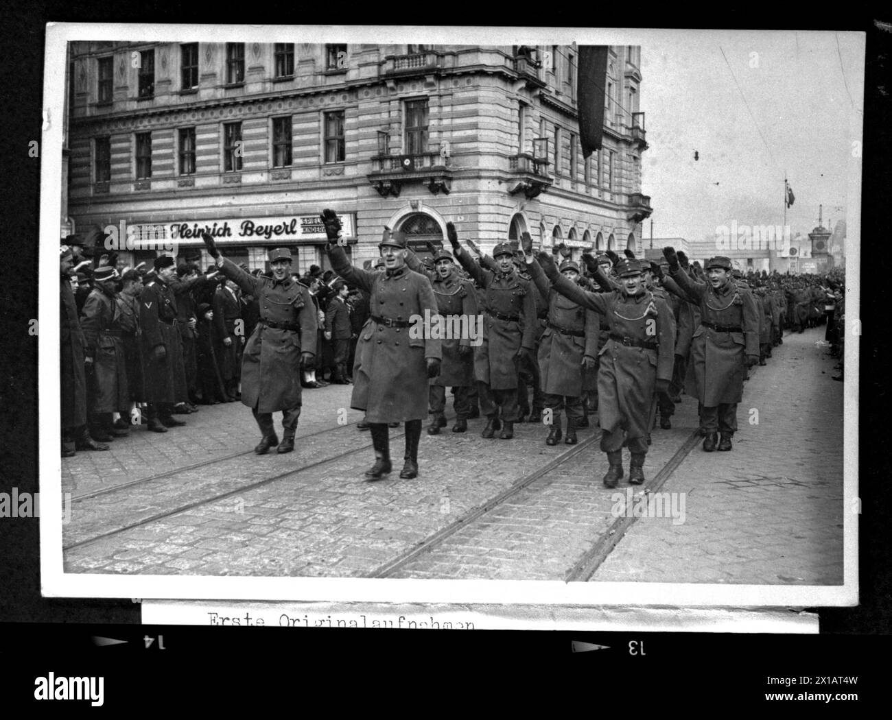 German nazi soldiers marching Black and White Stock Photos & Images - Alamy