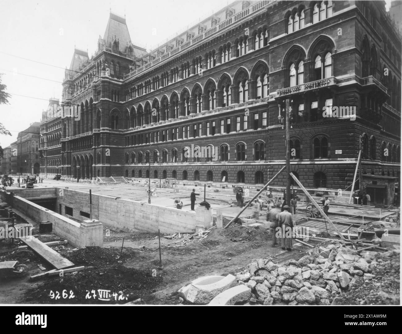 1940s construction site hi-res stock photography and images - Alamy