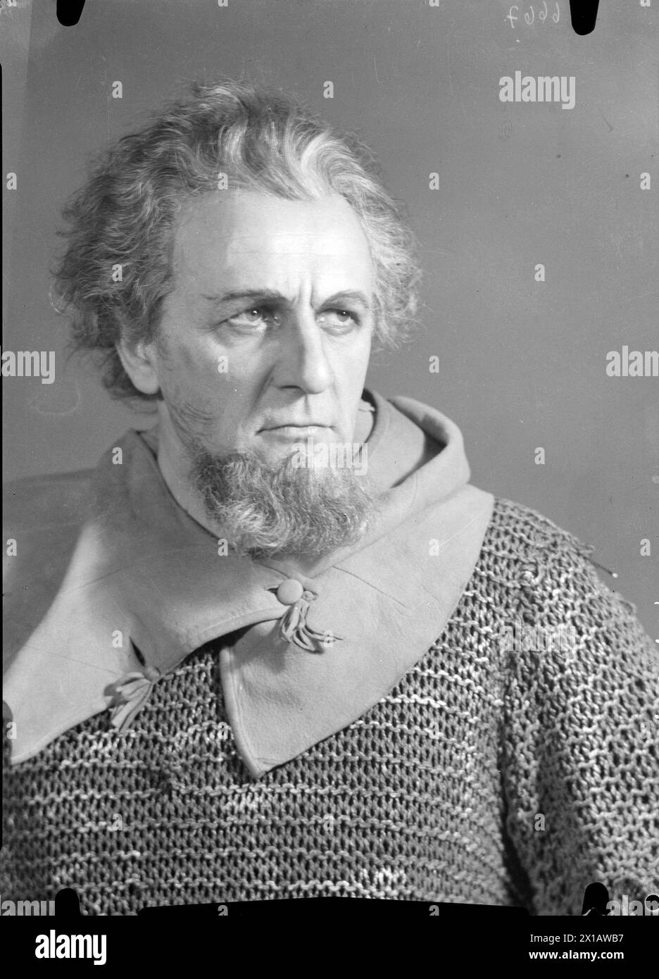 Cooper, Paul, role as "Kurwenal" in the opera "Tristan und Isolde" by ...