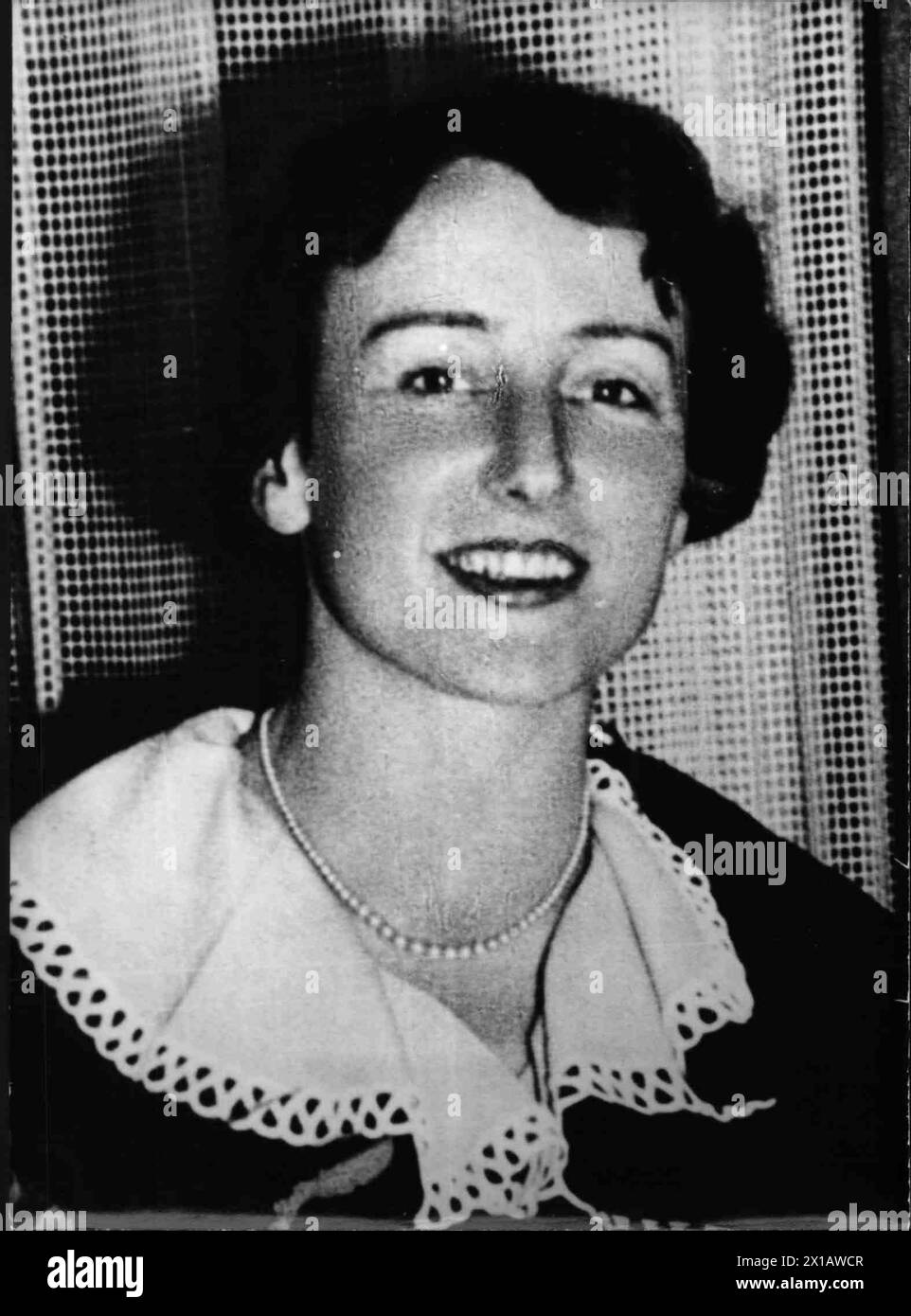 Female pilot wwii hi-res stock photography and images - Alamy