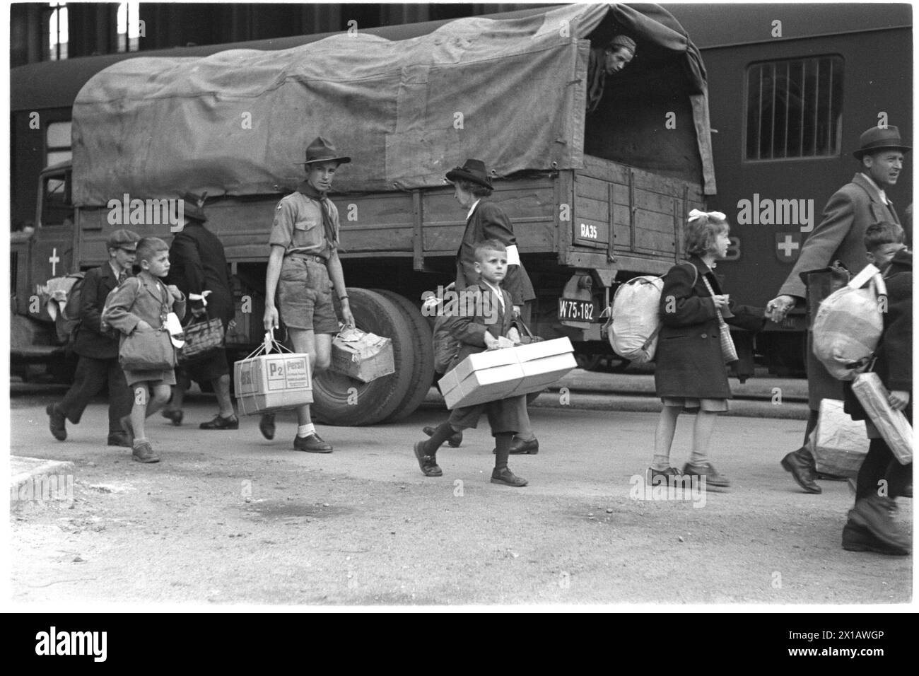 Swiss children's aid, comeback of children from the Switzerland to ...