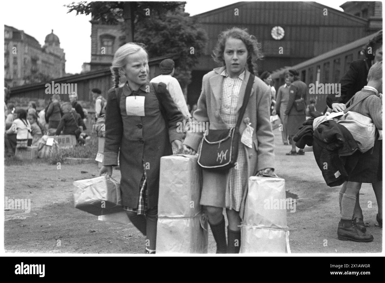 Swiss children's aid, comeback of children from the Switzerland to ...