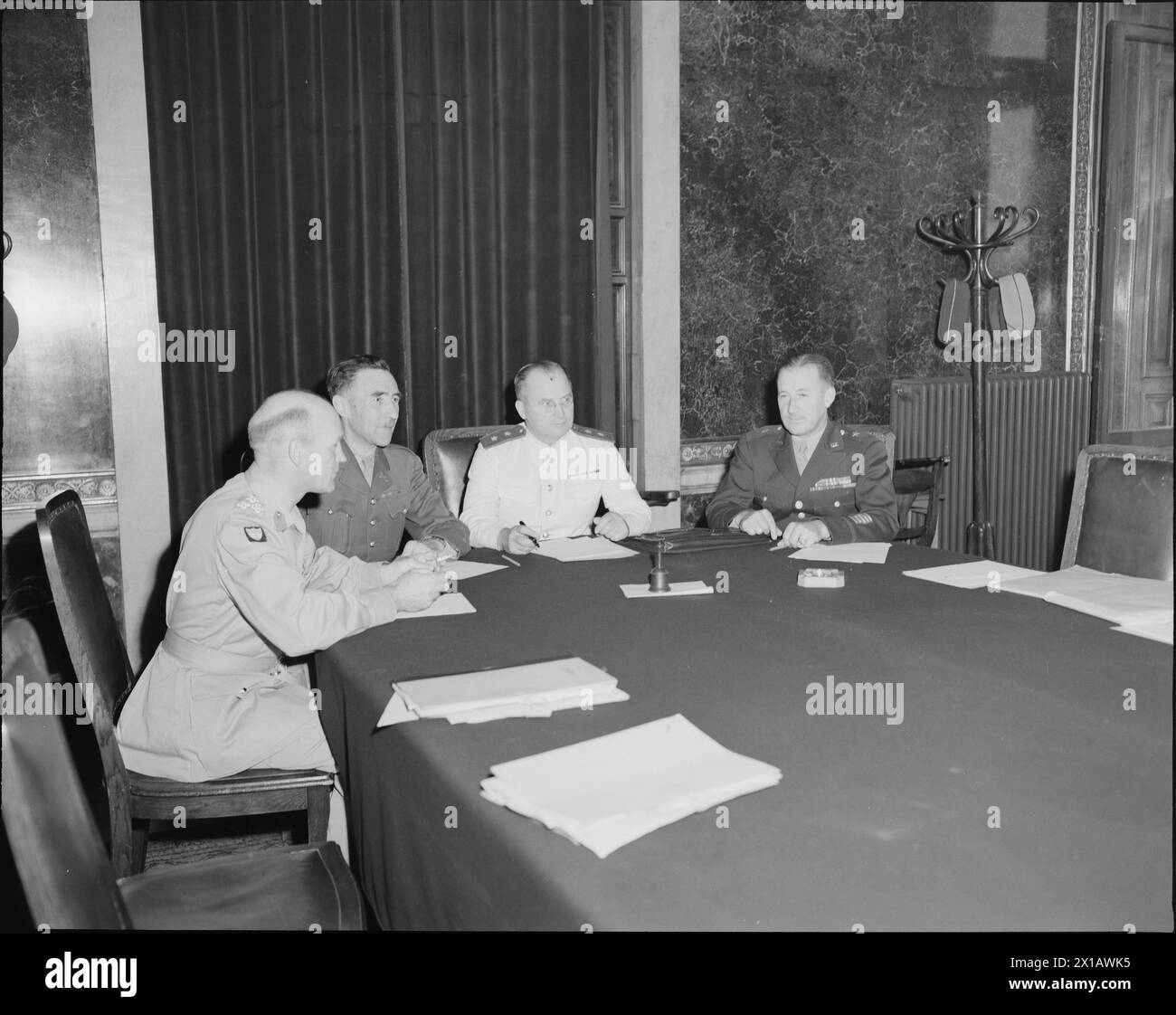 Historic commandants office hi-res stock photography and images - Alamy