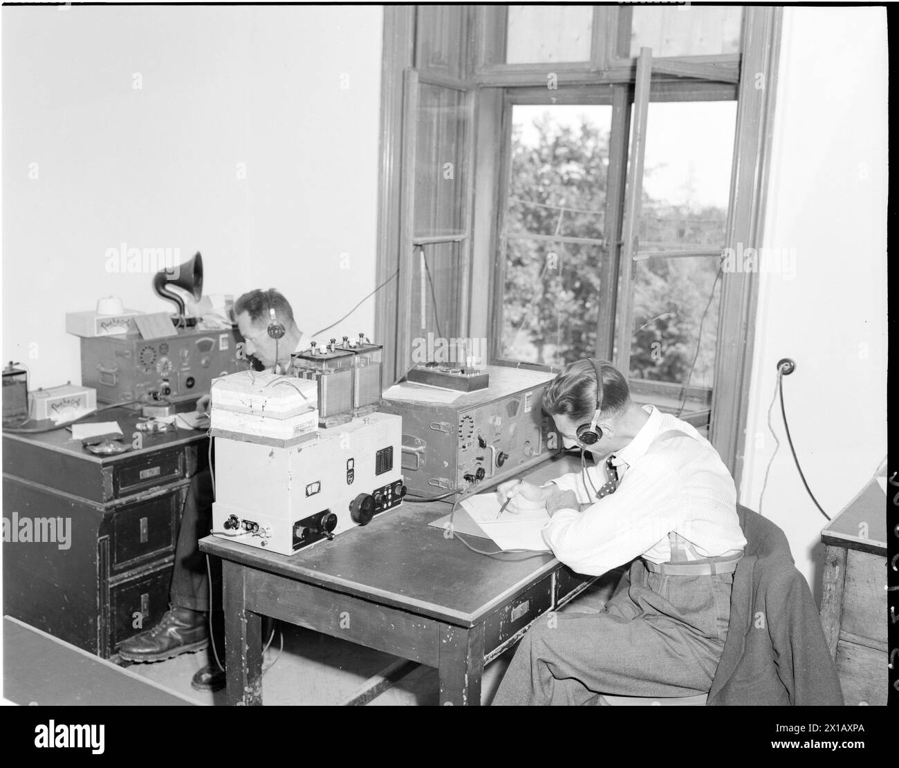 Meteorology photos Black and White Stock Photos & Images - Alamy