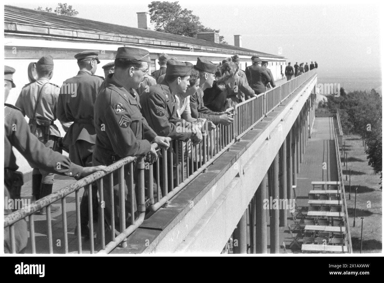 US military and soviet on the Viennese Kahlenberg, 1947 - 19470101 ...