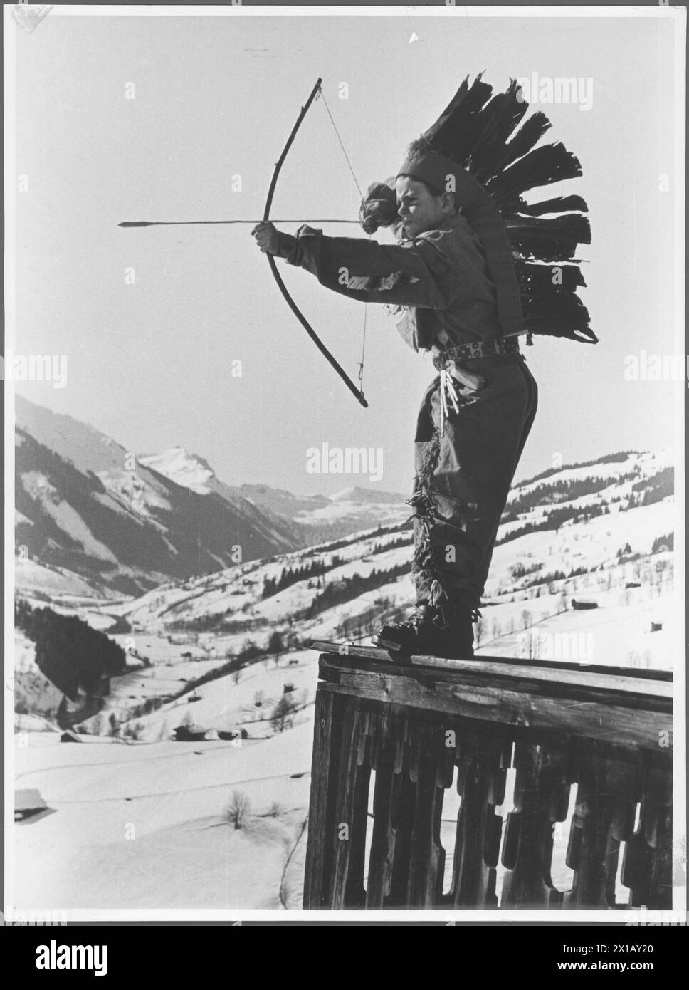 Carnival run Saalbach - a in the disguise of Red Indian, carnival run ...