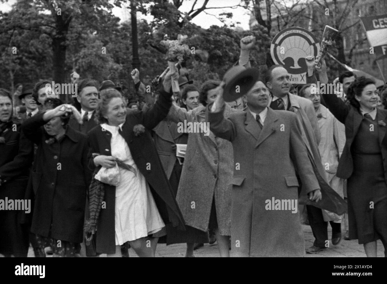 First May 1949, Labour Day of the communists party Austria, march-past ...