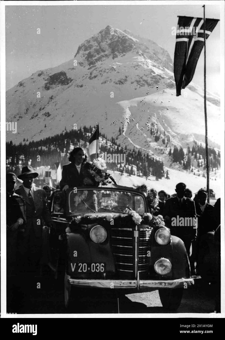 radio reception of Trude Jochum-Beiser in Lech, 1950 - 19500101 PD2663 ...