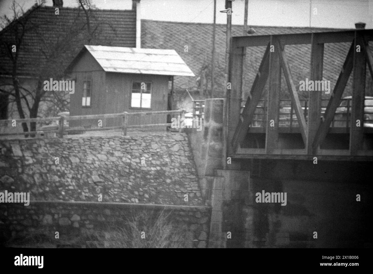 Occupation in Austria, demarcation line and border crossing near Enns ...