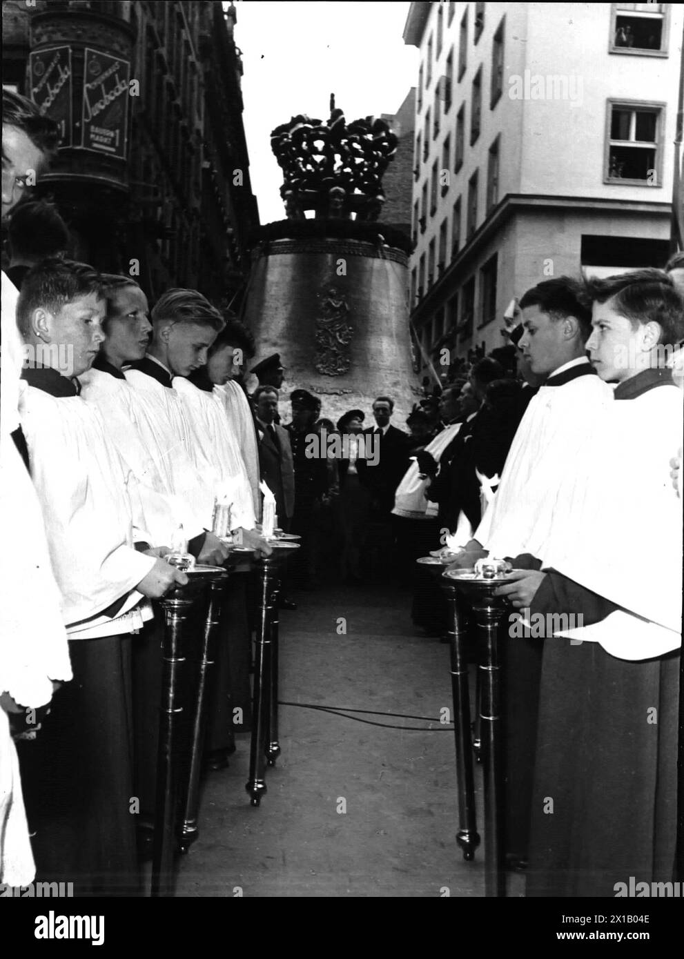 The Pummerin hitting at Stephansplatz (Stephan Square) of an, The ...