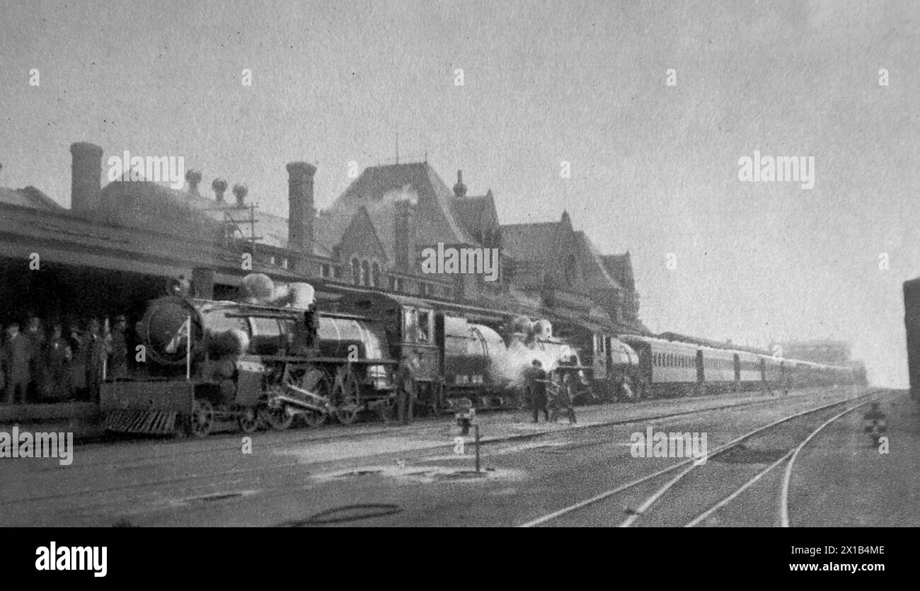 Great britain train 1920s hi-res stock photography and images - Alamy