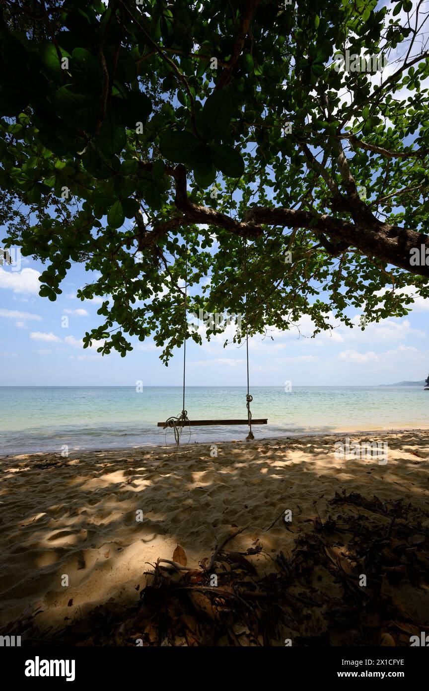 Schaukel am Ao Kwang Peeb Monkey Beach - Koh Phayam - Thailand, Februar 2024 *** Swing at Ao ...
