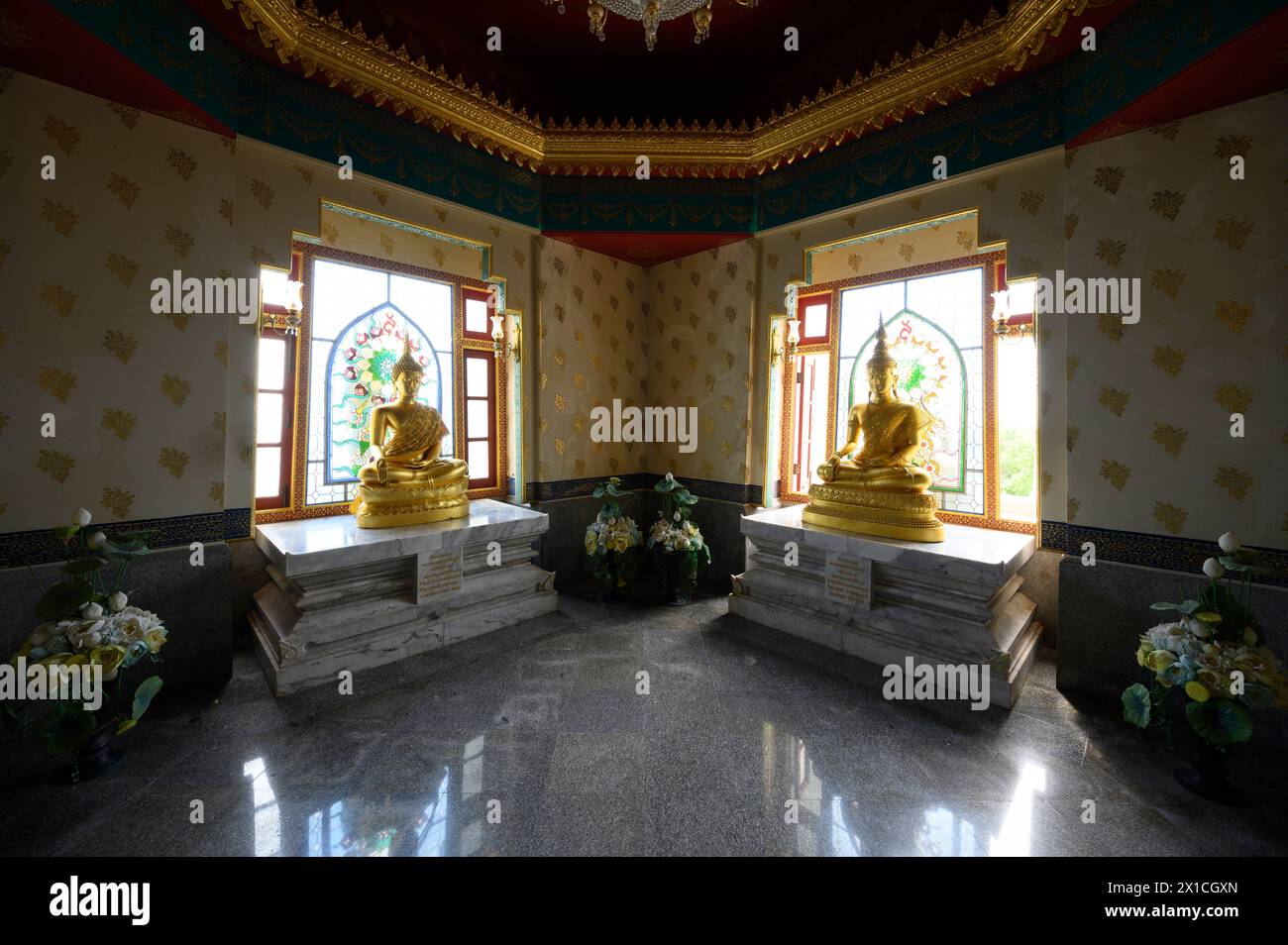 Wat Tang Sai Tempel Phra Mahathat Chedi Phakdee Prakat - Ban Krut Baan ...