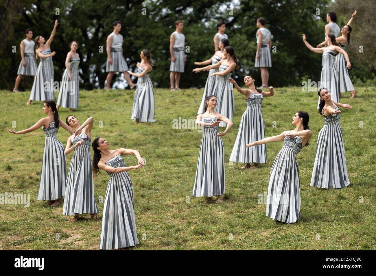 Olympia, Greece. 16th Apr, 2024. Actors and actresses take part in the ...