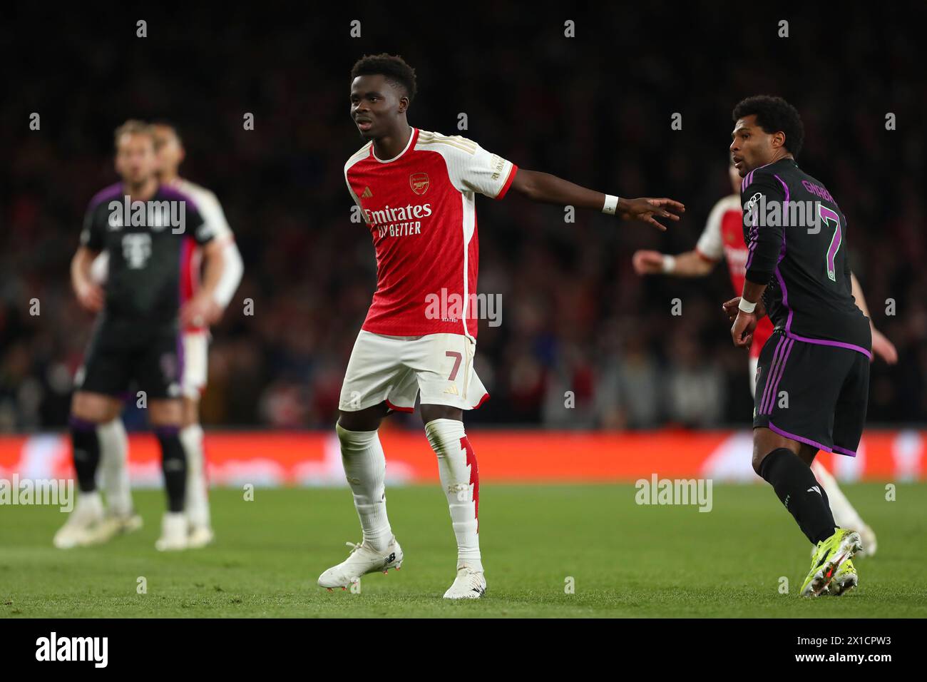 Arsenal fc bukayo saka hi-res stock photography and images - Alamy