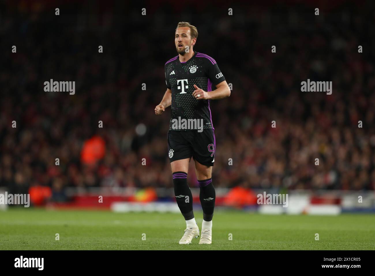 Harry Kane of Bayern Munich - Arsenal v FC Bayern Munich, UEFA ...
