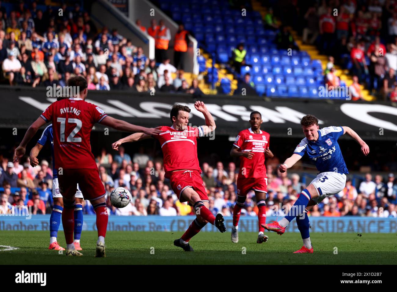 Nathan Broadhead of Ipswich Town shoots on goal under pressure from ...