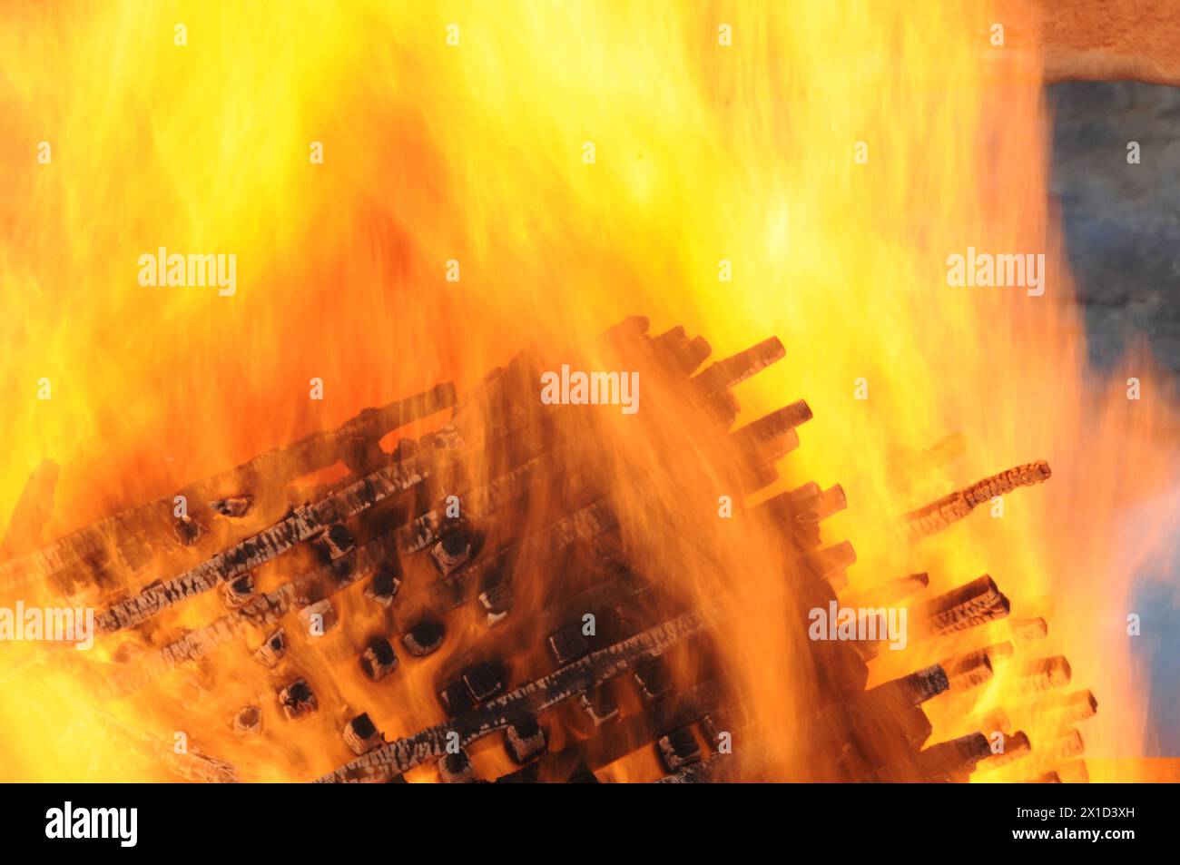 The oxidation burning hi-res stock photography and images - Alamy