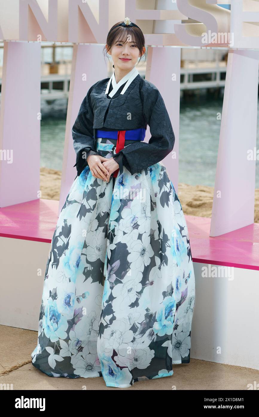 Lee Lu da attends the "Rinza Noodle House" Photocall during the 7th ...