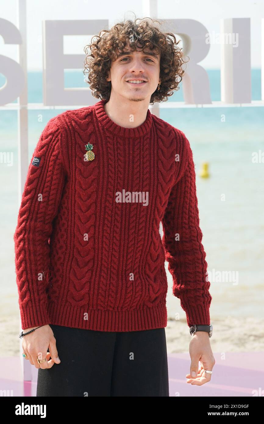 Tim rousseau hi-res stock photography and images - Alamy