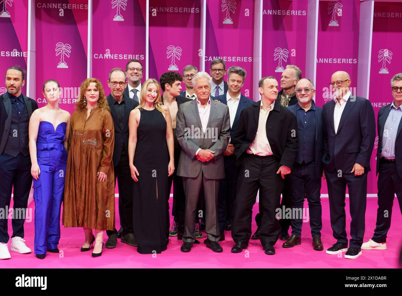 Daniel Mays, Marc Duret, Assaad Bouab, Lily Dupont, Mark Mostyn ...