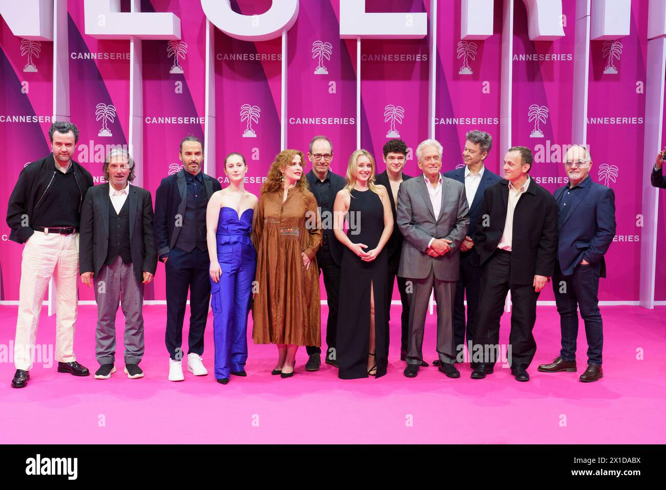 Daniel Mays, Marc Duret, Assaad Bouab, Lily Dupont, Mark Mostyn ...