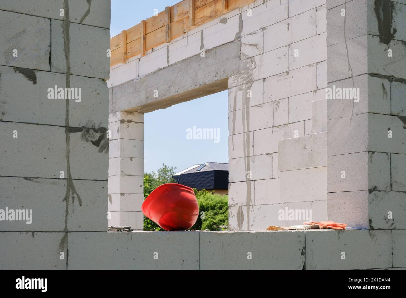Gas concrete block hi-res stock photography and images - Alamy