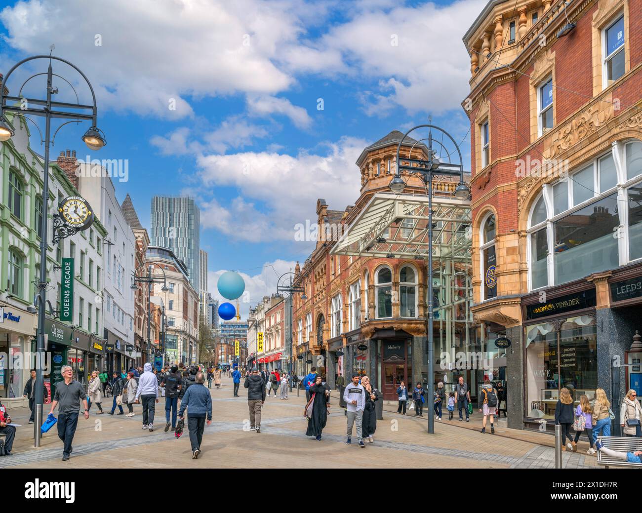 Leeds shops uk hi-res stock photography and images - Alamy