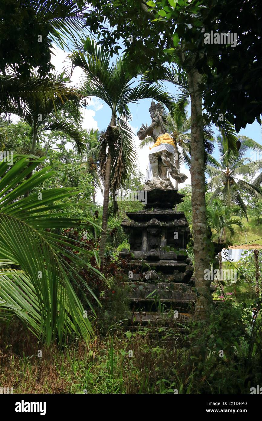 the Tirta Empul temple (Holy Spring Water Temple) is Hindu Balinese ...